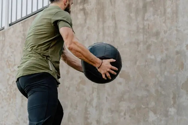 How Core Strength and Stability Gives Your Performance an Edge